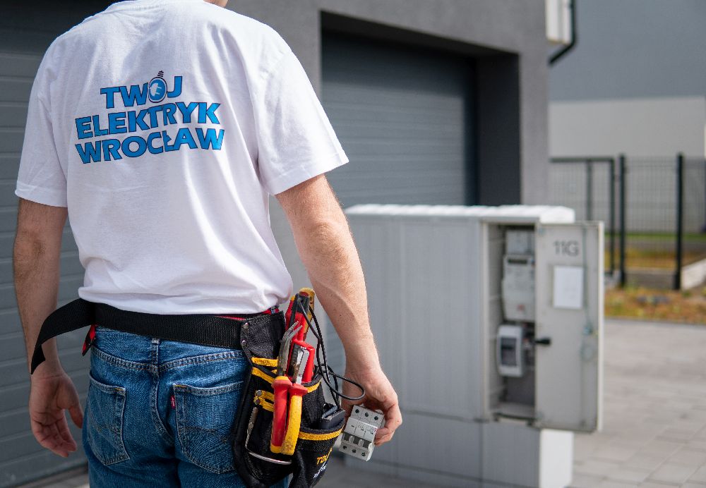 Odbiór instalacji elektrycznej – co to jest, na czym polega i kiedy ...